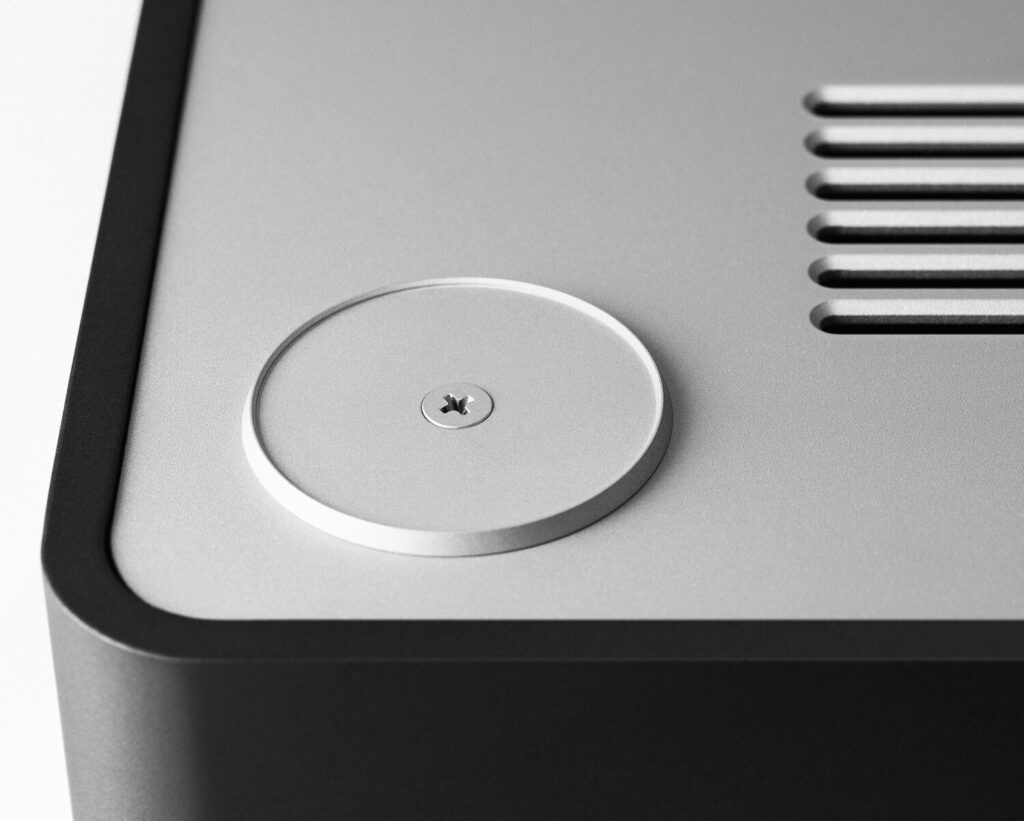 Engström MONICA Pre-Amplifier and m-Phono - Magenta Audio