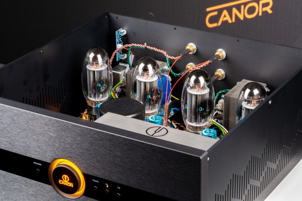 Canor Virtus M1 Vacuum Tube Power Amplifier - Magenta Audio
