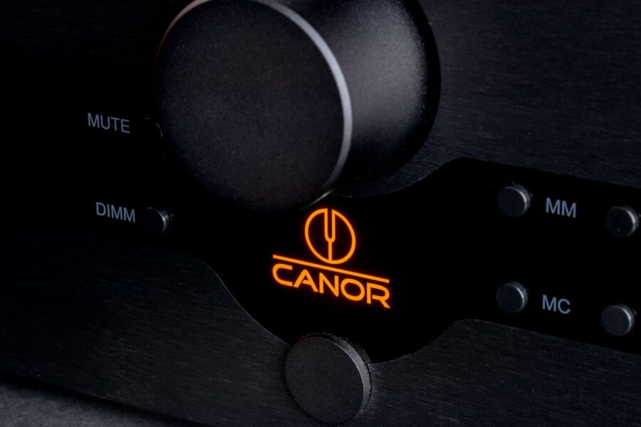Canor PH 2.10 Tube Phono Preamplifier - Magenta Audio